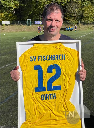 Daniel Birth verabschiedet sich aus dem aktiven Fußball | Taunus ...