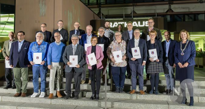 Stadt zeichnet langjährige Amts- und Mandatsträger aus | Taunus-Nachrichten