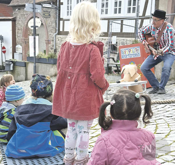 Den Kindern gehört der Altstadtmarkt zum Weltkindertag | Taunus-Nachrichten