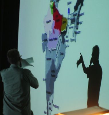 Mit Peter Weinert „auf Tour“ in Indien | Taunus-Nachrichten