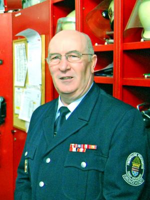 Trauer um ehemaligen führenden Feuerwehrmann Peter Flach | Taunus ...
