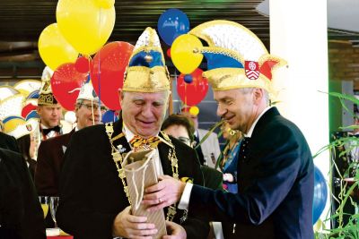 „Kamelle im Blut“ – Empfang der Karnevalsvereine | Taunus-Nachrichten