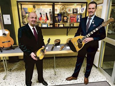 Die Wanderschaft führt auf die größte Konzertbühne – Mandolinen-Club ...