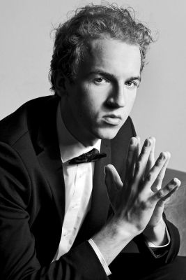 Leon Wenzel spielt Beethoven-Werk | Taunus-Nachrichten