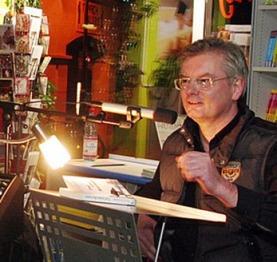 MIt Olaf Jahnke einen Mord im Banken-Milieu aufklären | Taunus-Nachrichten